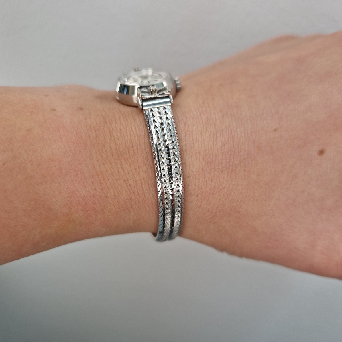 Exklusiv Omega klocka - Smyckesbanken